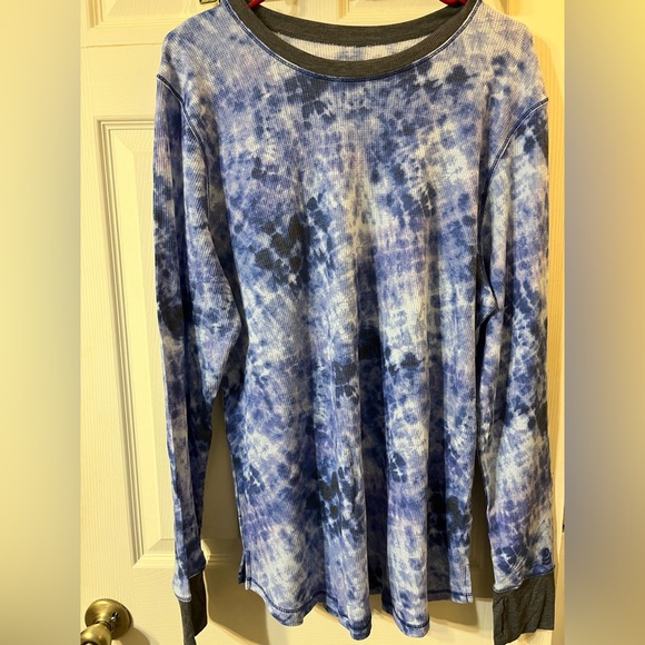 Tops | Cuddle Duds Thermal 2x Multi Blue Swirl | Poshmark